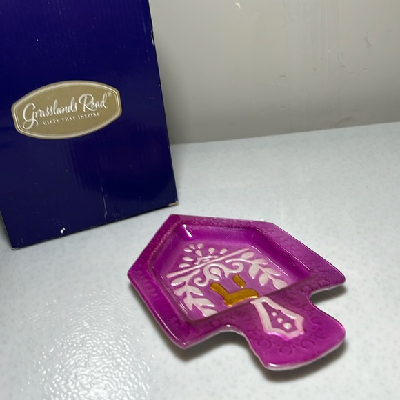 Grasslands Road | Accents | Vintage Grasslands Road Dreidel Glass Plate ...
